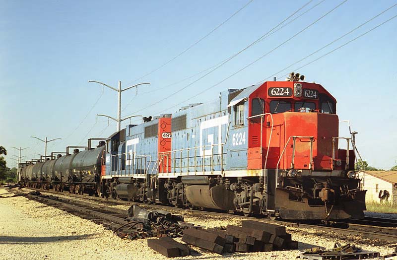 GTW GP38-2 6224